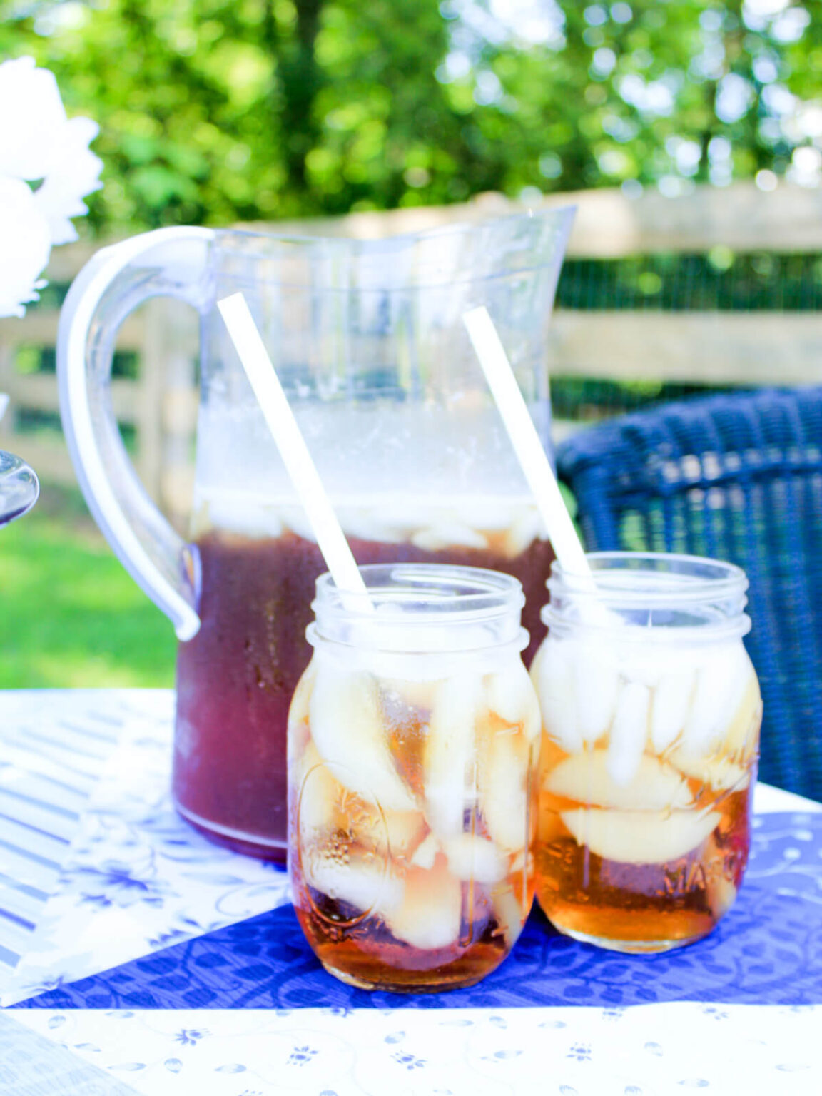 How to Make Southern Sweet Tea - Alabama Style