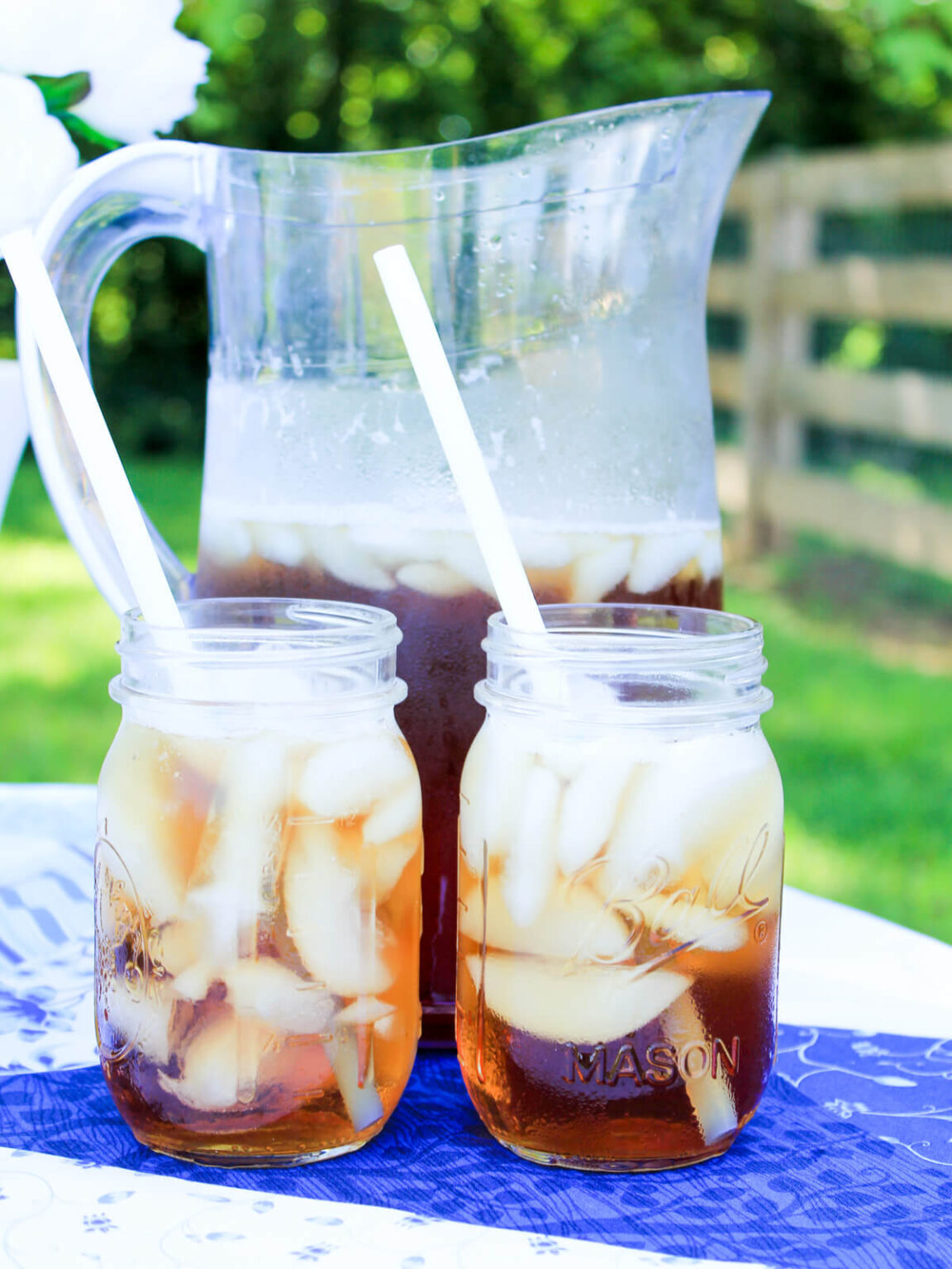 How to Make Southern Sweet Tea - Alabama Style