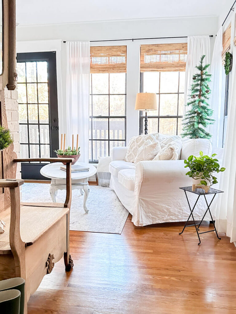 Christmas Simplicity Home Tour 2022
